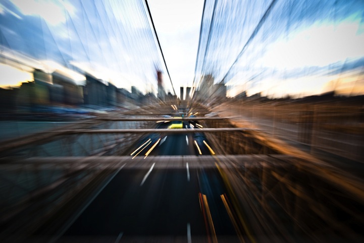 The Zoom Blur Effect (15 photos)